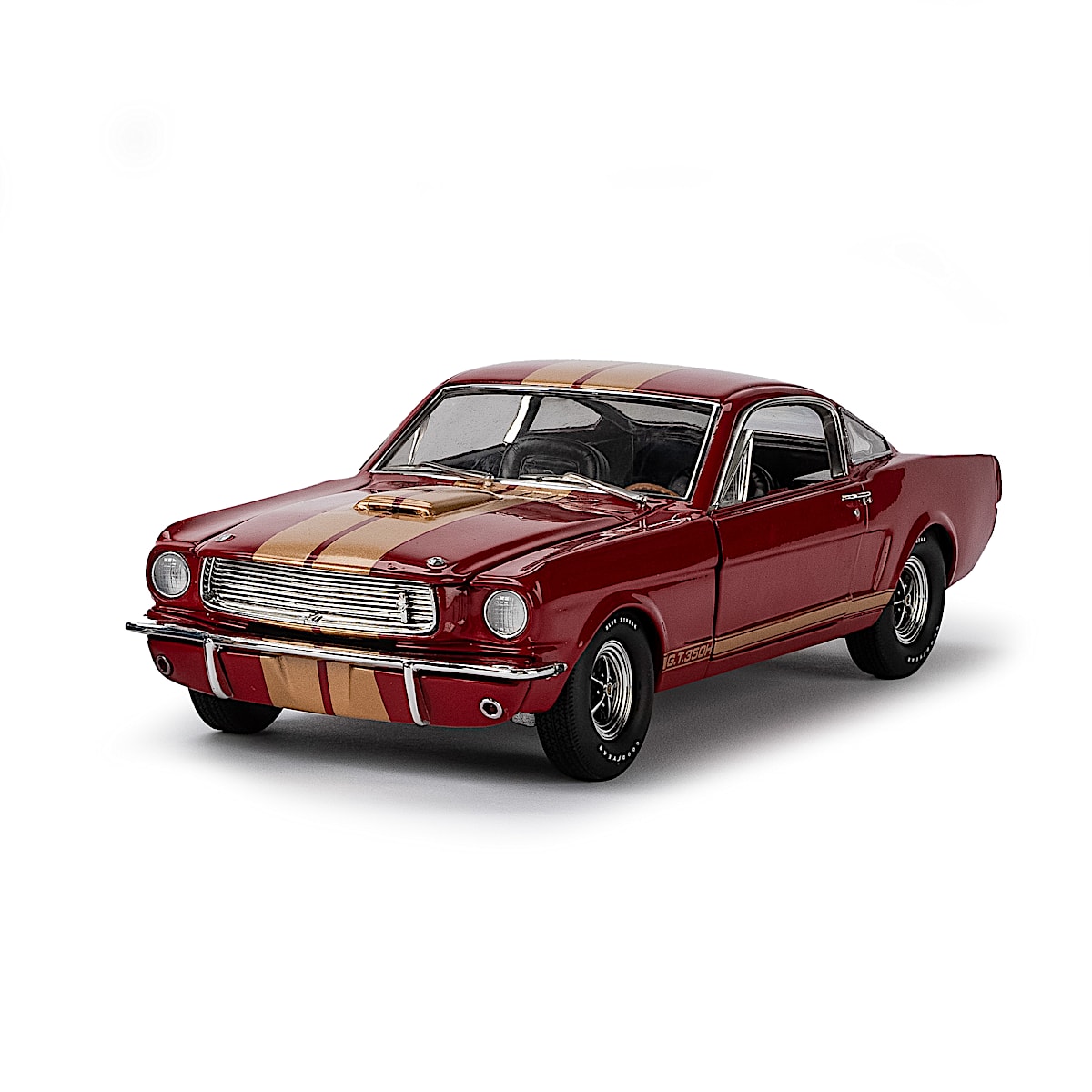 1966 Hertz Shelby GT350H 1:18-Scale Diecast Car With Candy Apple Red ...