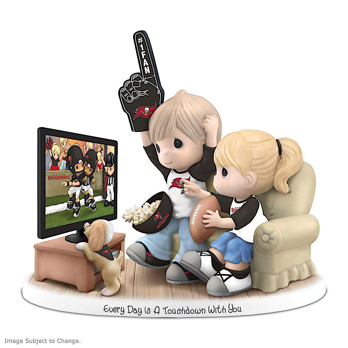 Tampa Bay Buccaneers Porcelain Figurine Of 2 Sweethearts Watching An ...